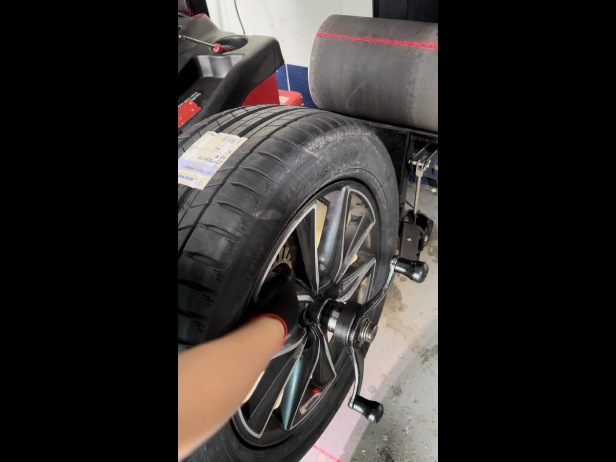 Balanceo para autos en Panamá - Durallantas S.A. Panamá